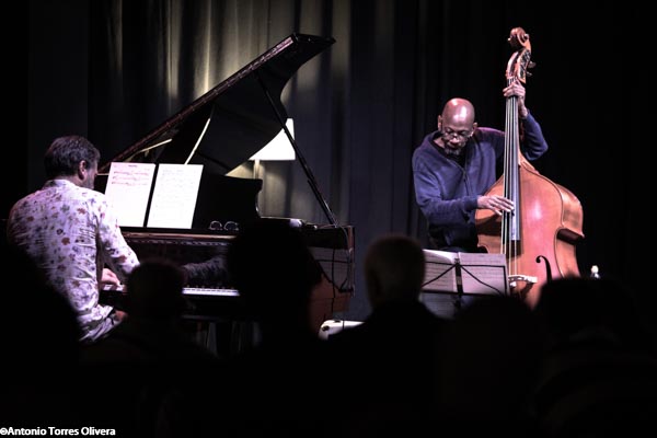 Jonathan Crayford & Reggie Washington. 25 Festival de Jazz de la ...